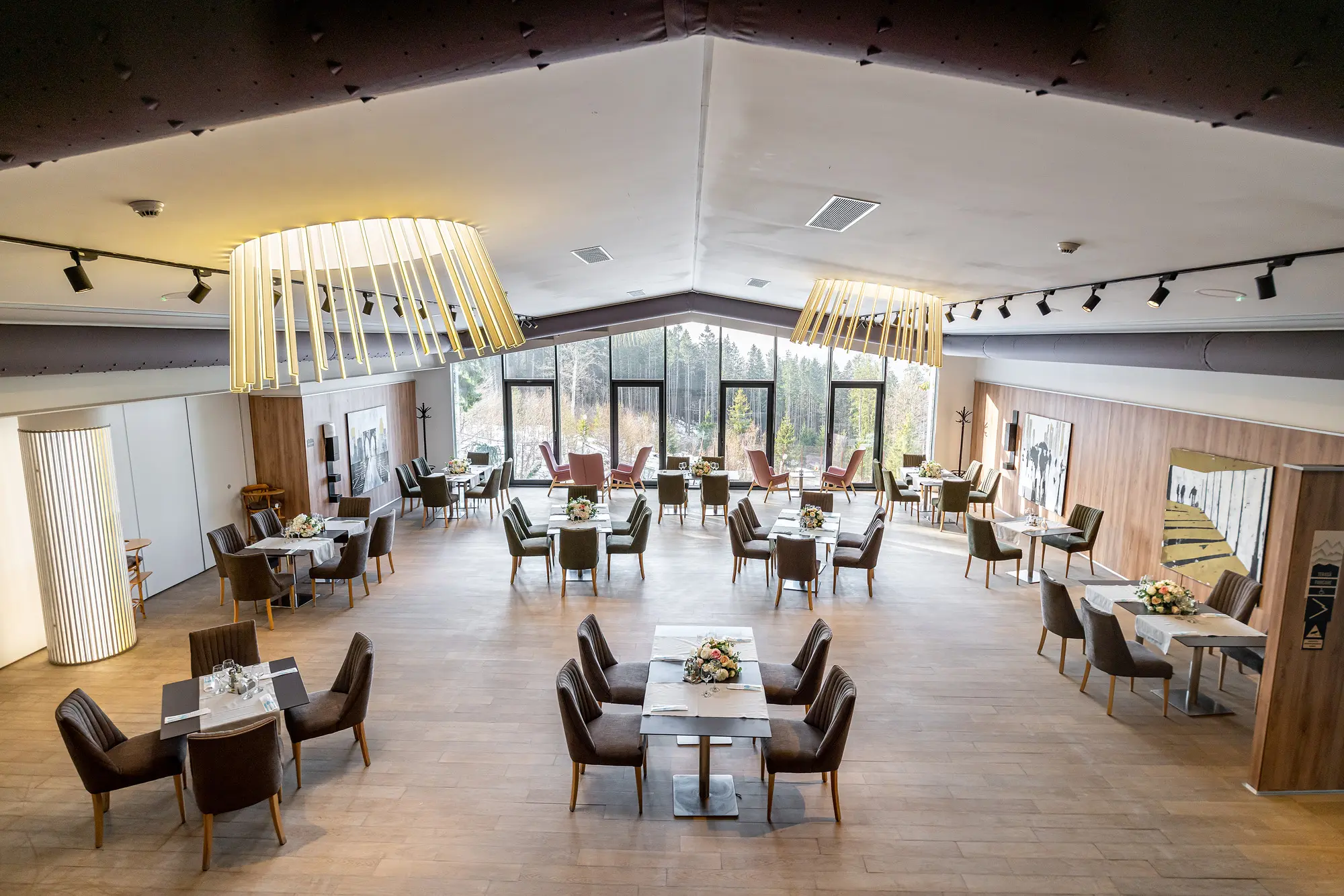 Complex Hotelier COTA O MIE - Restaurant - Complex Hotelier COTA O MIE